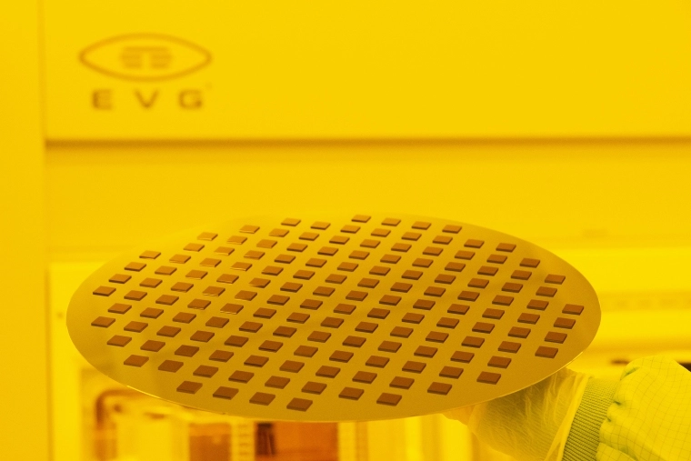 EV Group Hybrid Bonding, Maskless Lithography and Layer Transfer Solutions for Heterogeneous ...